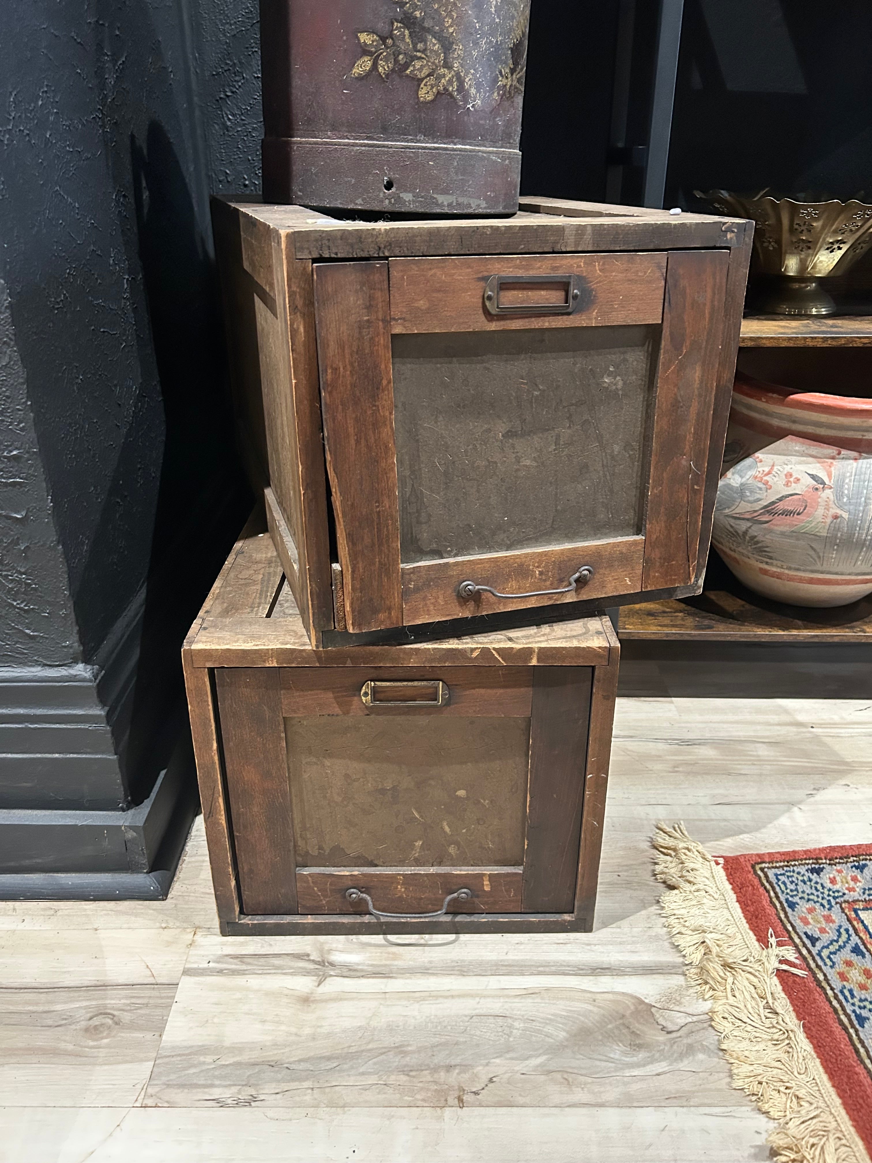 Vintage Farmhouse Stacking Boxes (Set of 2) – Mishi Lifestyle
